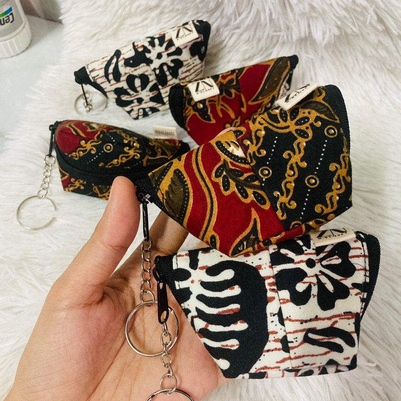 beg coin keychain batik /songket / pelekat / doorgift/ cenderamata ...