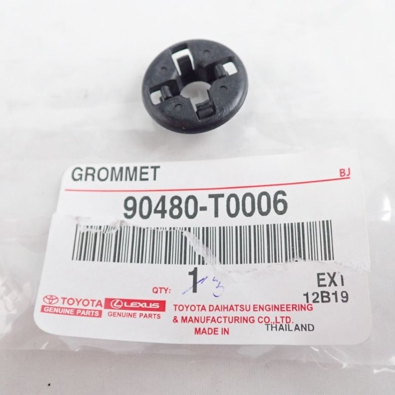 ORIGINAL TOYOTA FRONT BONNET STAND END CLIP (ROUND) VIOS, INNOVA, HILUX ...