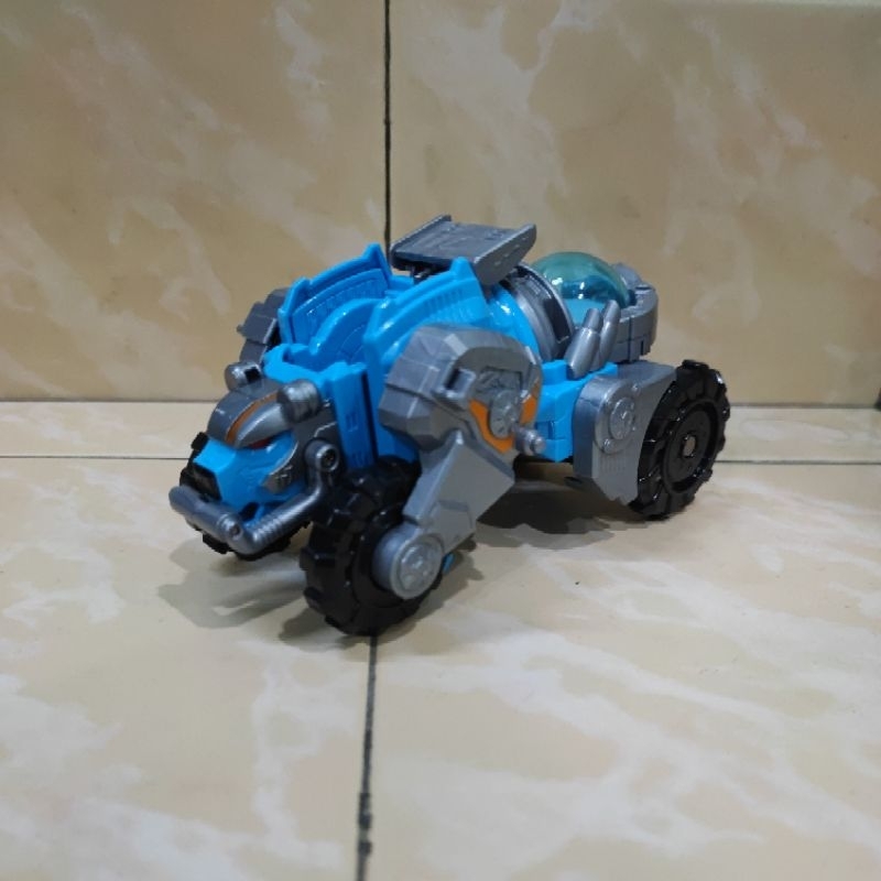 Kyuranger Sentai Mecha part Megazord DX Sasori Ookami Scorpion Wolf ...