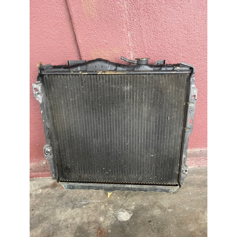 Tangki Air / Radiator Proton Saga 8V 12V Iswara Used | Shopee Malaysia