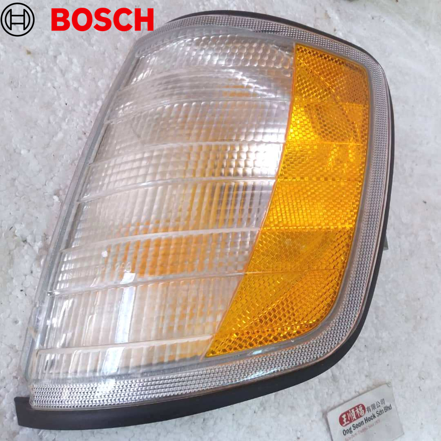 Mercedes Benz W124 USA Signal Lamp Left Yellow White Bosch 1315 106 902 ...