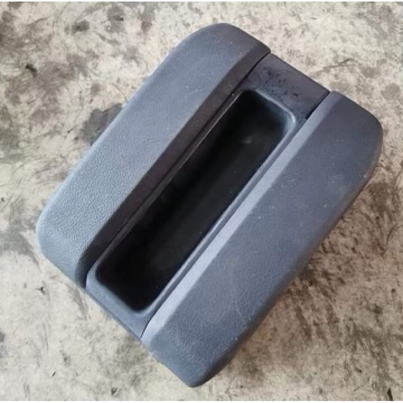 BMW E39 5 SERIES CENTER SLIDING ARMREST WITH CONSOLE | Shopee Malaysia