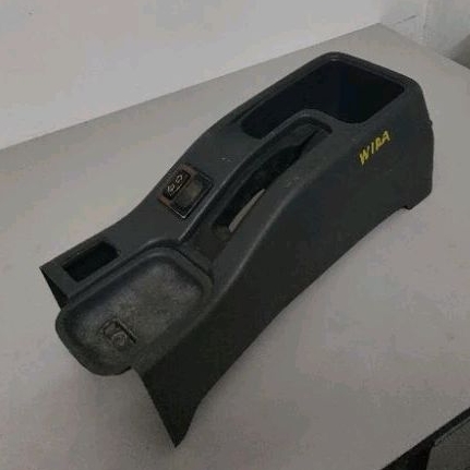 PROTON WIRA/SATRIA HANDBRAKE CONSOLE (USED) | Shopee Malaysia