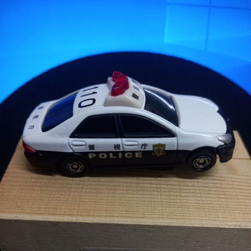 TAKARA TOMY TOMICA - TOYOTA CROWN POLICE CAR | Shopee Malaysia