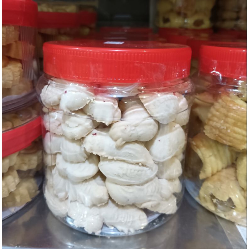 Penang Kuih Bangkit Santan Melt In The Mouth Tapioca Cookies ...