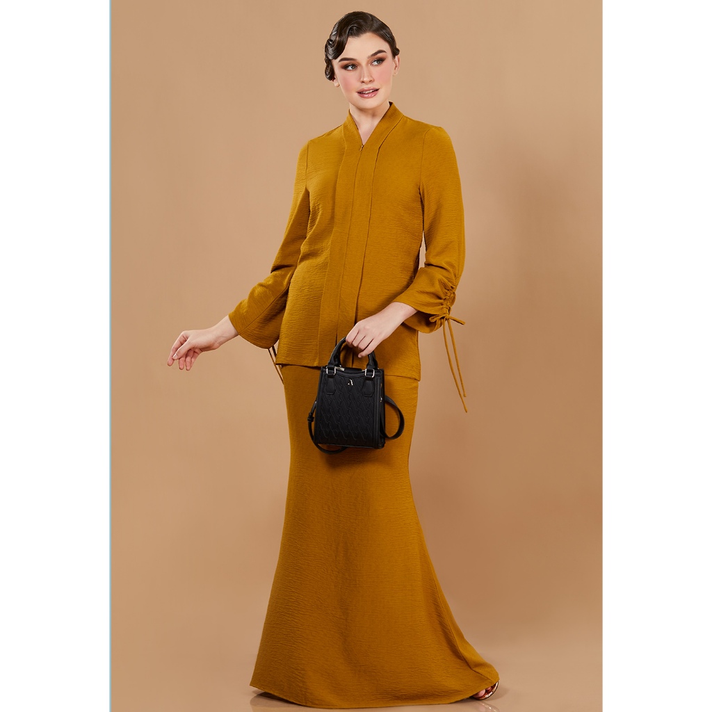 ARIANI ICONIC MONO CROSSBODY BAG | Shopee Malaysia