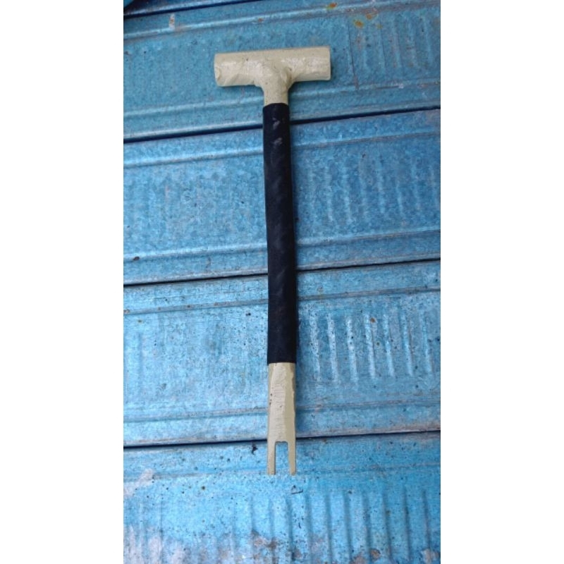 c channel pengepak besi c channel ( besi biru ) | Shopee Malaysia