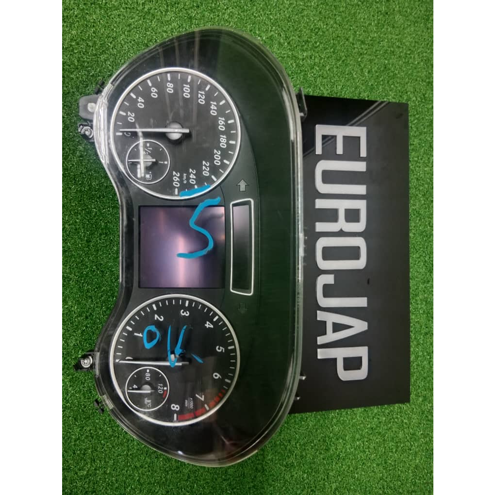 MERCEDES A246 B CLASS METER ORIGINAL HALF CUT | Shopee Malaysia