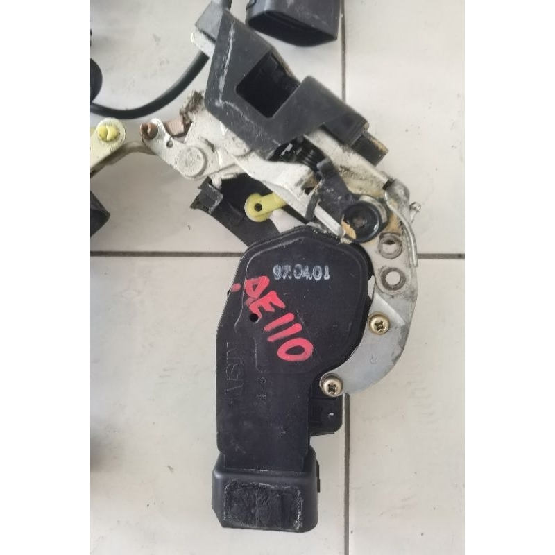 Toyota AE110/AE111 door lock actuator | Shopee Malaysia