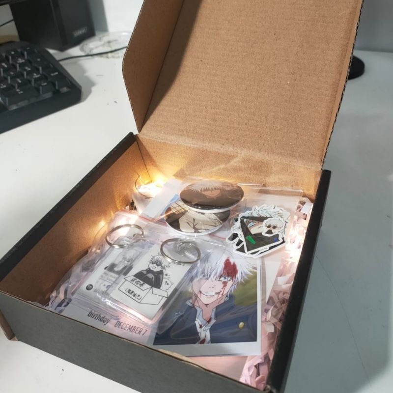 Jujutsu kaisen gift box gojo | Shopee Malaysia