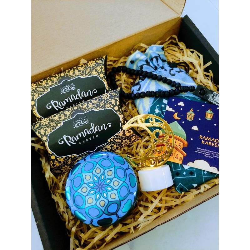 Ramadhan Gift Box/ Surprise Gift Box / Raya Gift Box/ Birthday Gift Box ...