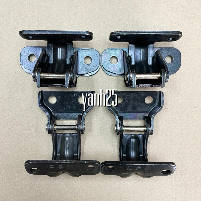 Nissan Vanette C22 Door hinge set Engsel pintu set (Top+Low) | Shopee ...