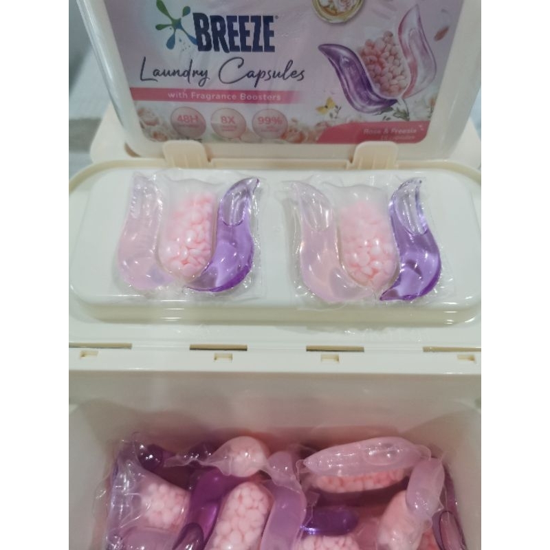 NEW Breeze Laundry Capsules With Fragrance Booster 16 Capsules - Rose ...