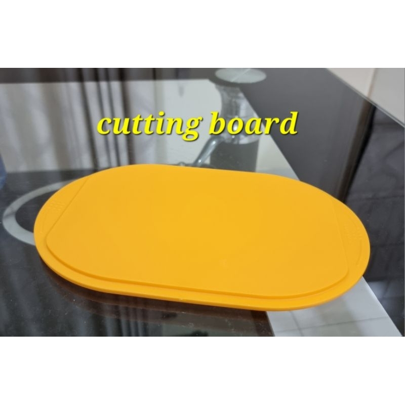 Tupperware Handy Cutting Board /Cut N Clean (1pc) | Shopee Malaysia
