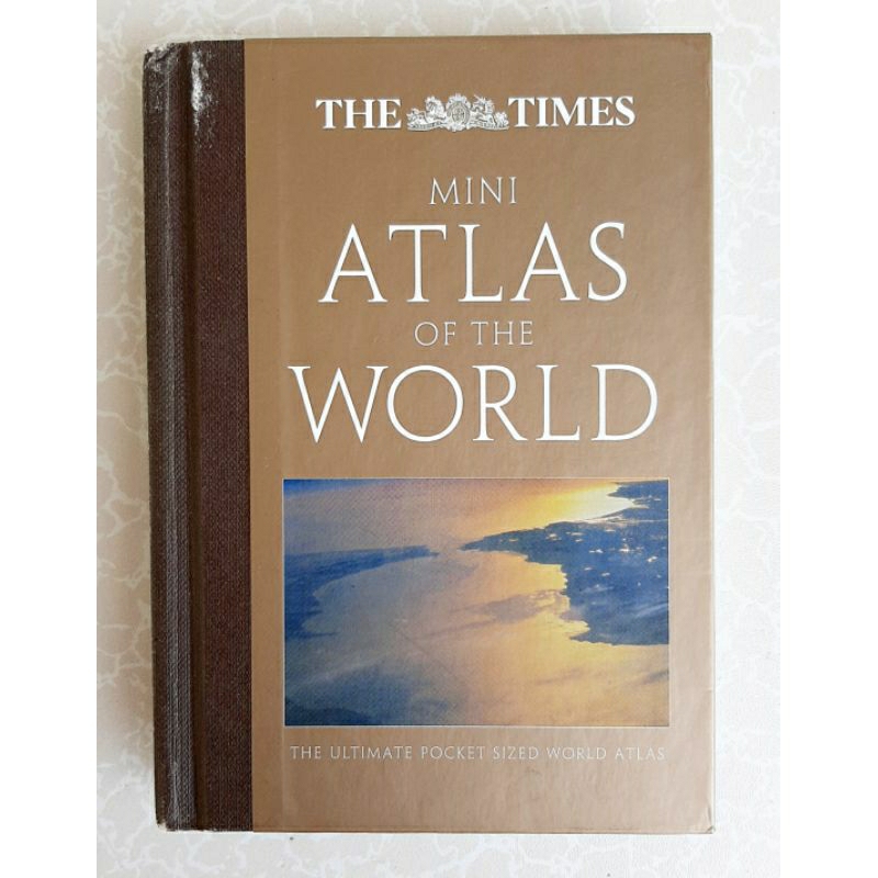 (Preloved) Mini Atlas of the World: The Ultimate Pocket-Sized World ...