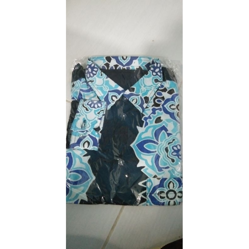 Baju Batik sekolah (semashur) size XS | Shopee Malaysia