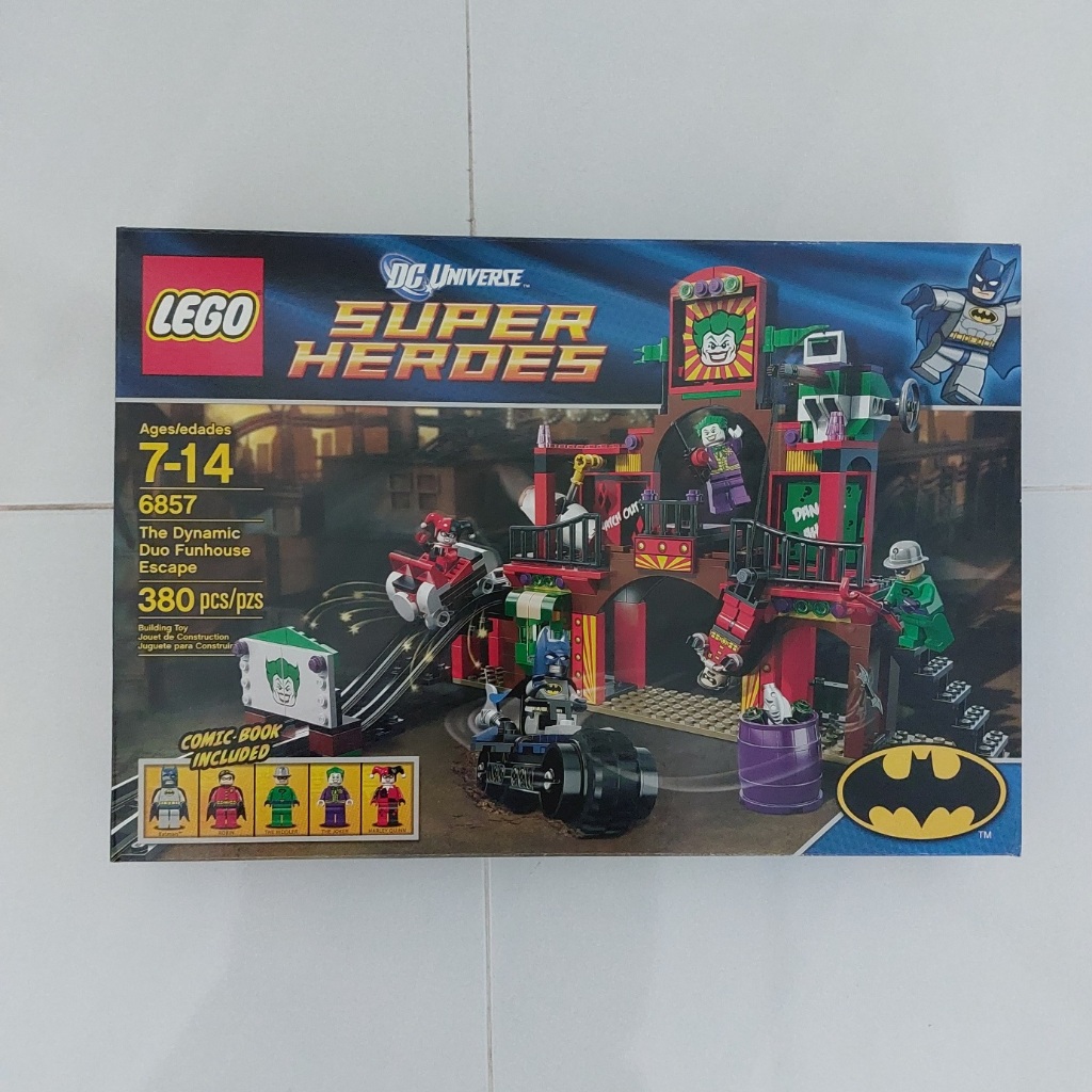 Lego DC Comics Super Heroes Batman 6857 The Dynamic Duo Funhouse Escape ...
