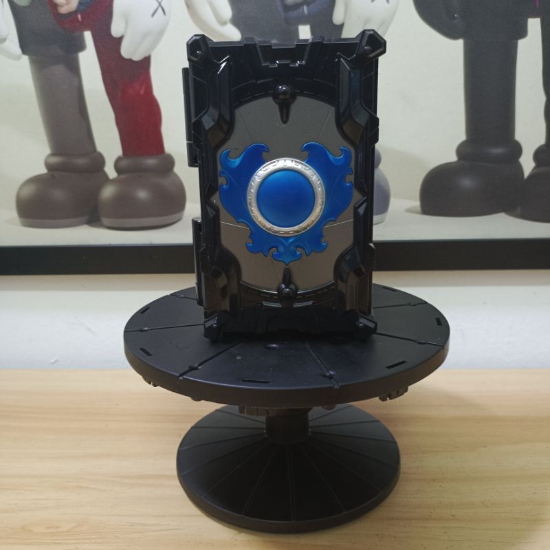 Bandai Ultraman R/B DX Crystal Holder | Shopee Malaysia