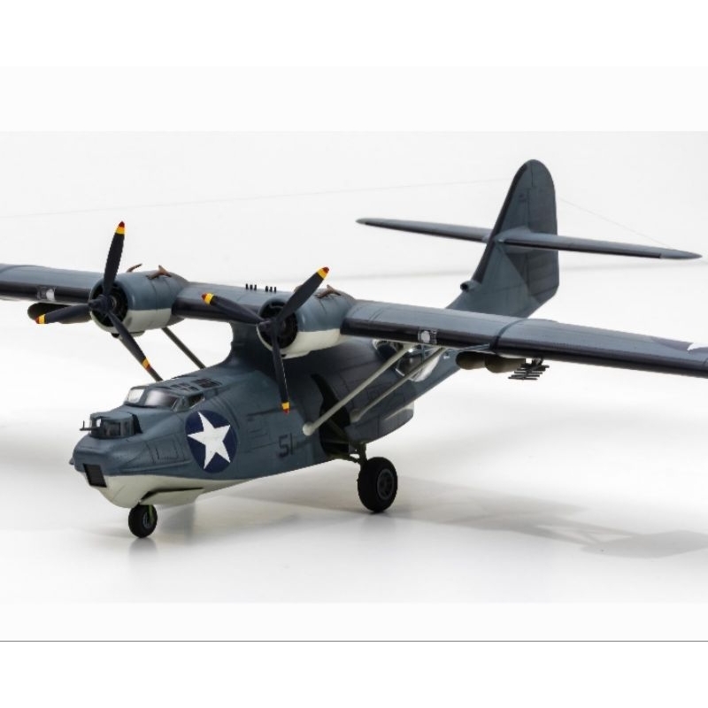 PBY-5A Catalina Black Cat 1/72 Academy | Shopee Malaysia