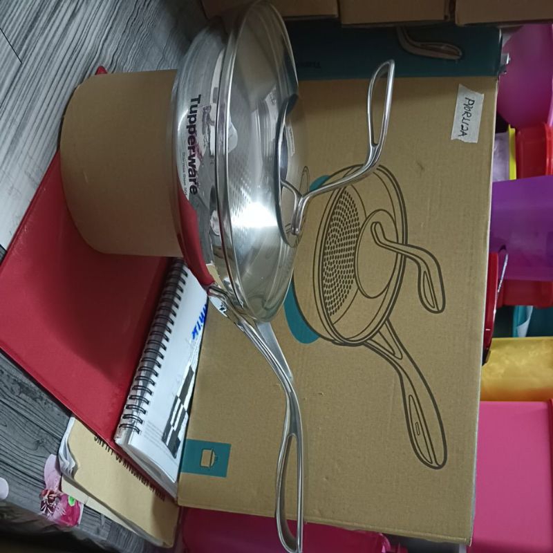 TUPPERWARE MASTRO PHIL FRYPAN 20 CM | Shopee Malaysia