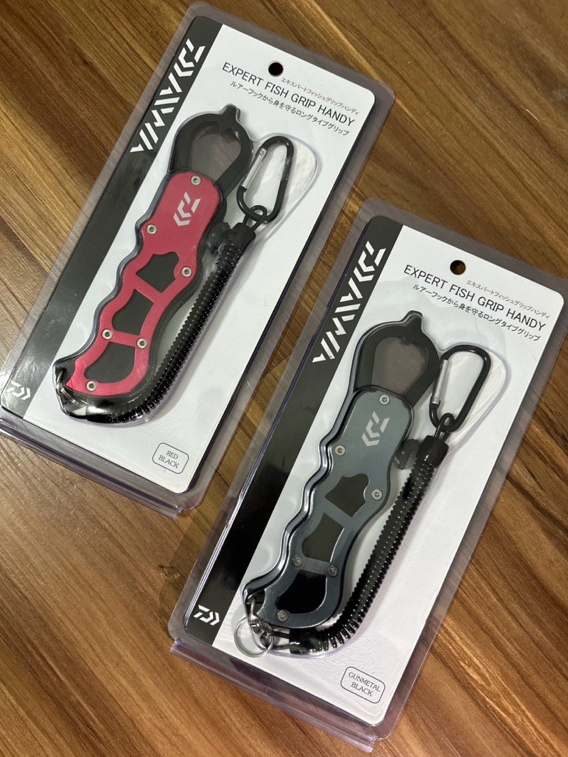 DAIWA GRIPPER Expert Fish Grip Handy DAIWA fish grip | Shopee Malaysia