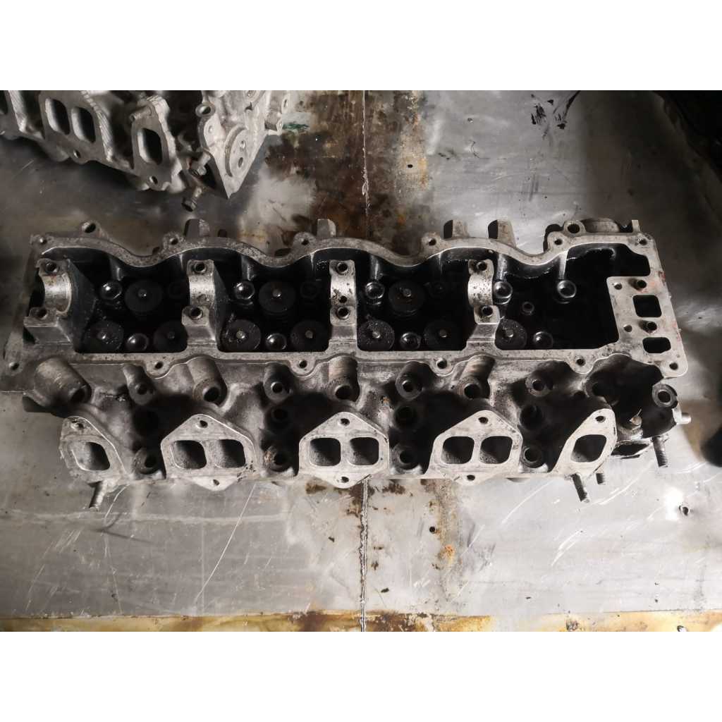 Ford Ranger WL 2.5cc Diesel Cylinder Head (Original Used) 12 Valves ...