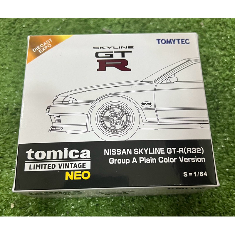 1/64 Tomica Limited Vintage Neo Nissan Skyline GT-R (R32) Group A Plain ...