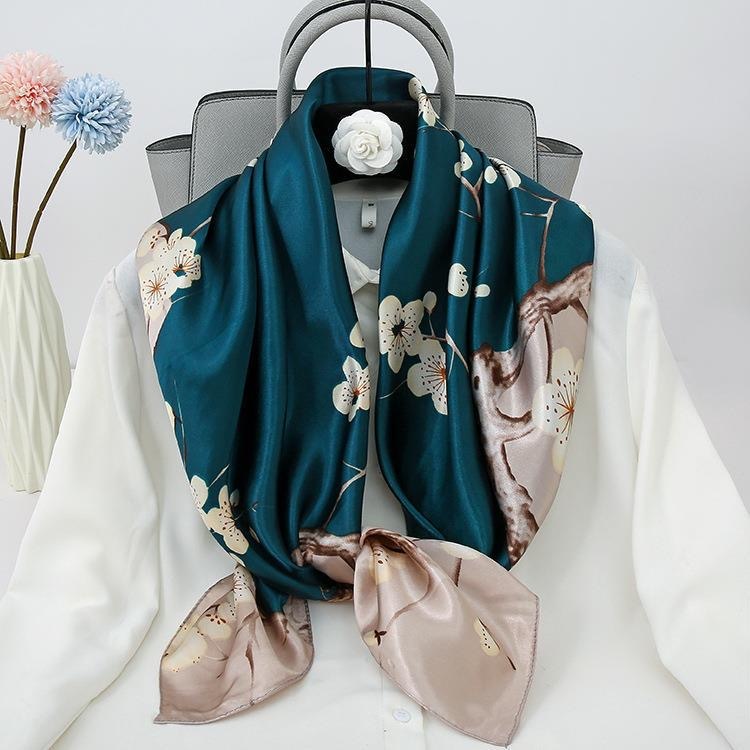GODDESS Retro women silk scarf Luxury women silk scarf Simple and ...