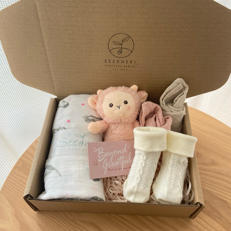 Seednery Newborn Baby Gift Set ｜Newborn Gift Hampers｜Gift box newborn ...