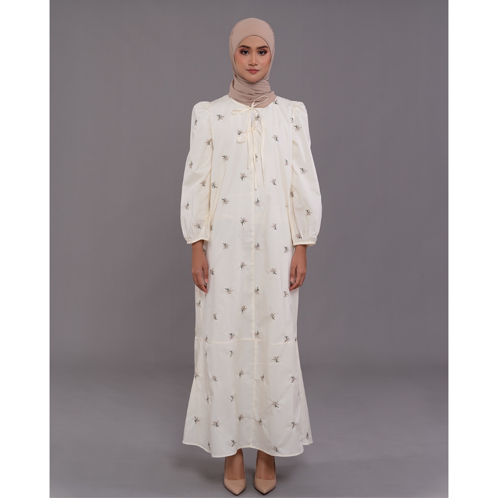 Betty Floral Embroidery Cotton Long Dress in Cream/ Gaun Panjang ...