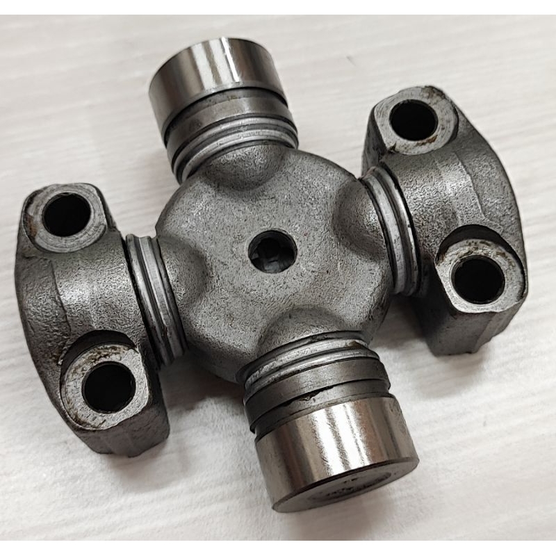 Toyota 8FD25 universal joint 37201-26600-71 ready stock | Shopee Malaysia