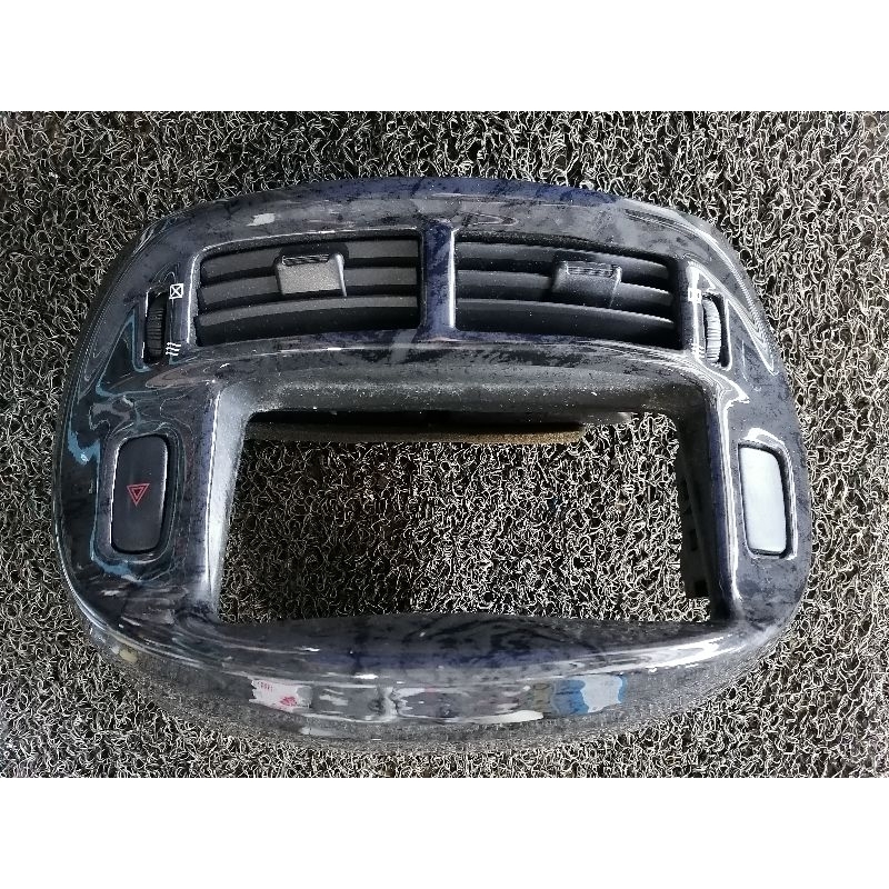 27/6/24 Toyota estima acr30 center aircond vent casing Black wood ...