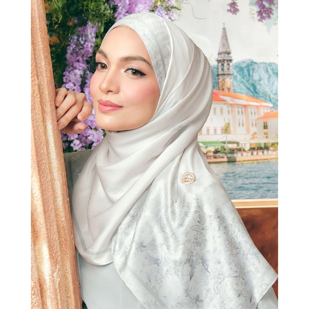 Naelofar Pixie Pin / Warisan Brooch / Duo Pearl Brooch Set / Curve ...