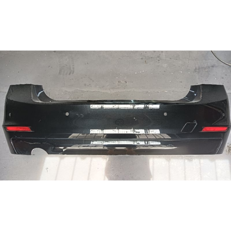 bmw f30 rear bumper set and reflector | Shopee Malaysia
