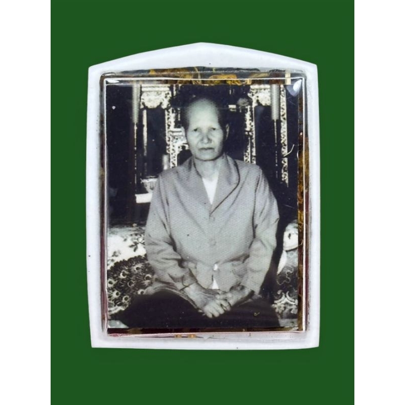 Loop Tai Behind Mae Chee Boon Ruen Holy Relics. Wat Awut. Mae Chee Boon ...