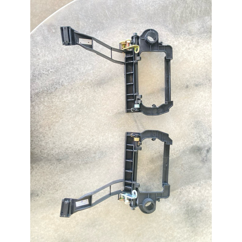 PROTON WAJA OUTER HANDLE ADAPTOR LEVER. | Shopee Malaysia