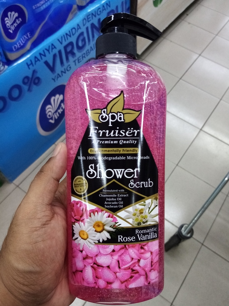 SPA FRUISER SHOWER SCRUB / ROSE VANILLA / GREEN TEA / CHARCOAL / 730ML ...