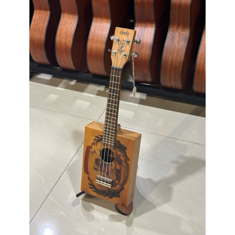 Eleuke Cigar box ukulele | Shopee Malaysia