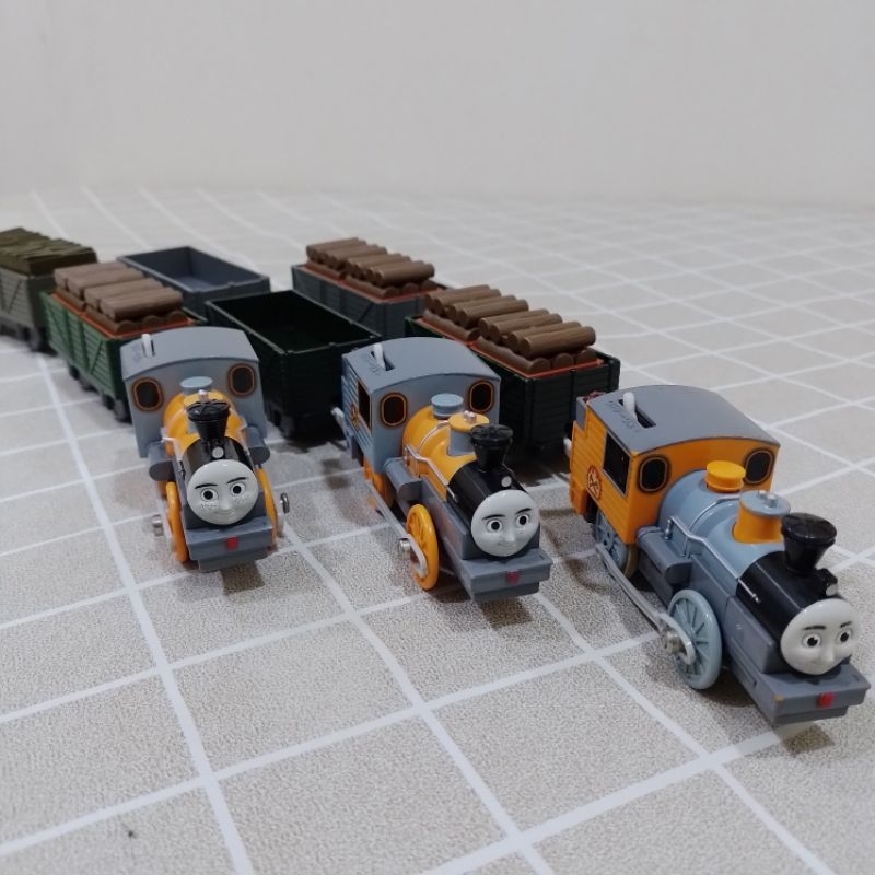 Plarail Thomas&Friends Dash TS-16 Takara Tomy | Shopee Malaysia