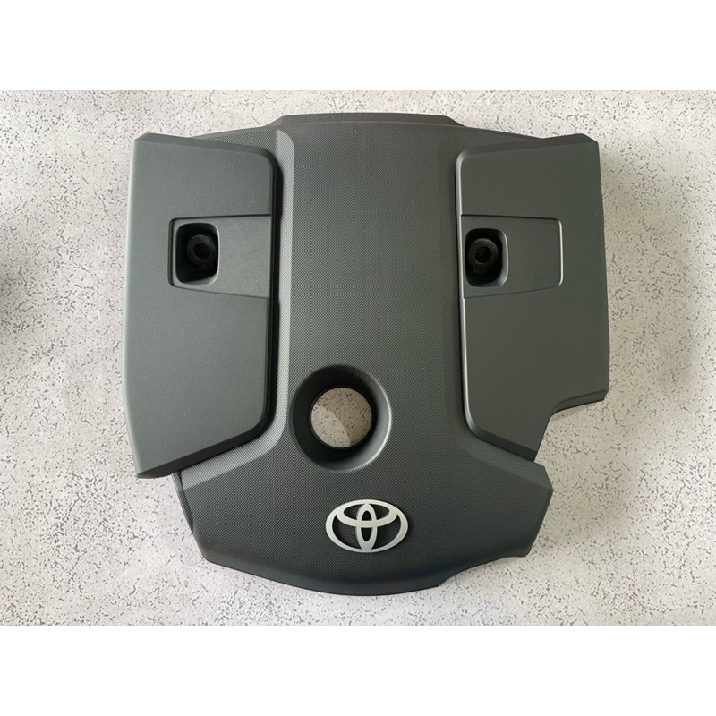 Toyota Hilux Revo Engine Top Cover | Shopee Malaysia