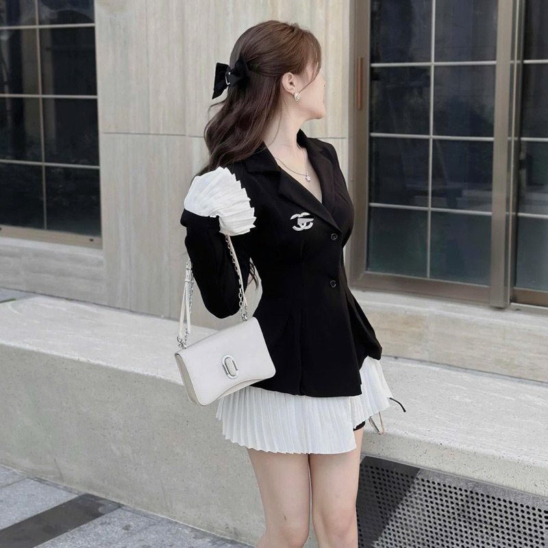 🌸 Elegant and Edgy Blazer with Pleated Cuffs Including Short Pants ...