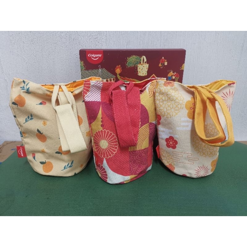 COLGATE CNY Gife Pouch [3 Design inside] | Shopee Malaysia