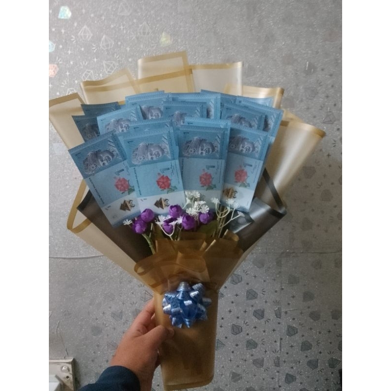 NEW ITEM-BOUQUET DUIT RM1 UNTIL RM50/SURPRISE BOUQUET FOR BIRTHDAY OR ...