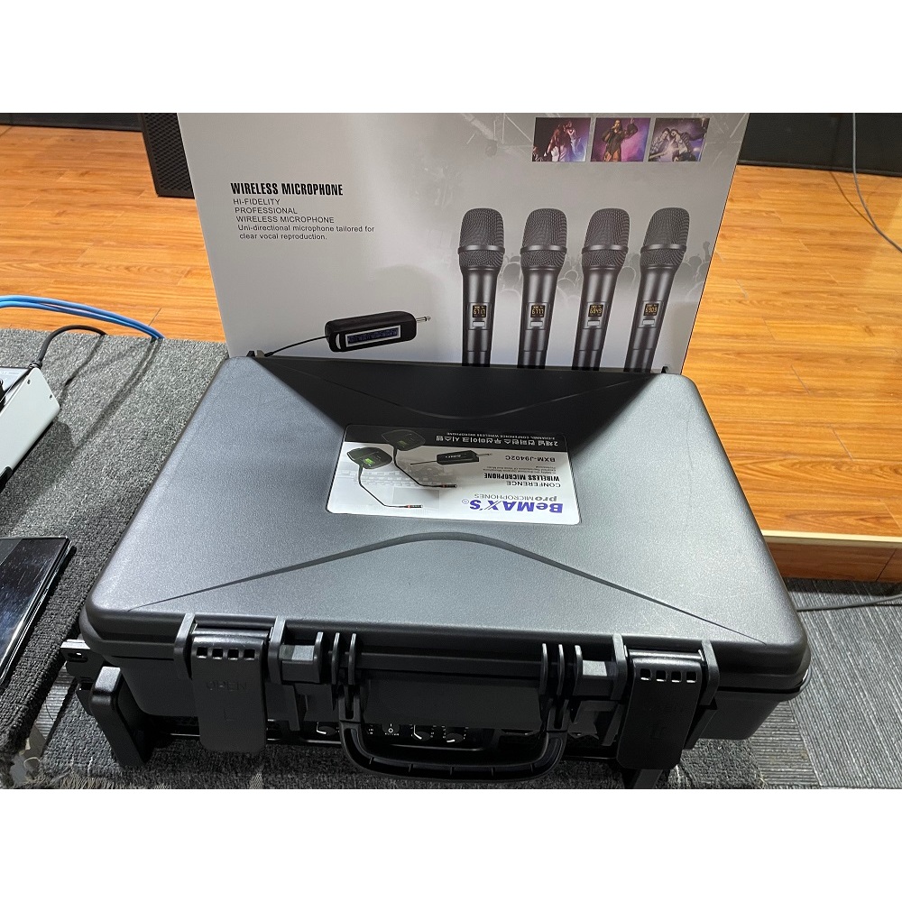Professional wireless microphone, universal microphone | Shopee Malaysia
