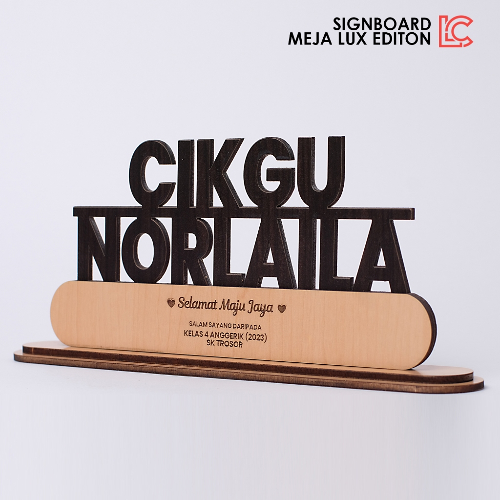 Signboard Ukiran Meja / Table Stand Signage / Papan Tanda Nama Ukir ...