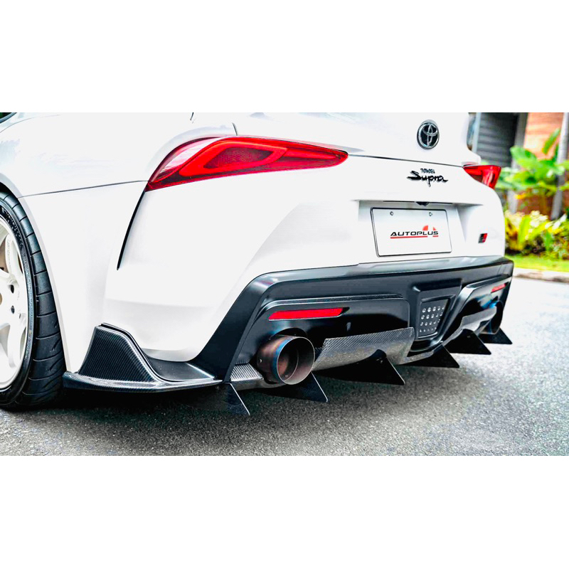Toyota Supra A90 2021 - 2024 Varis arising carbon rear apron diffuser ...