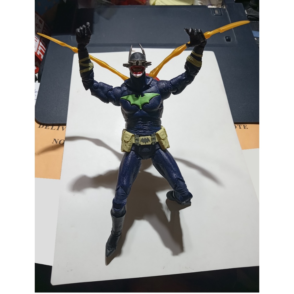 (Limited stock) The laughing bat Batman action figure toy collection ...