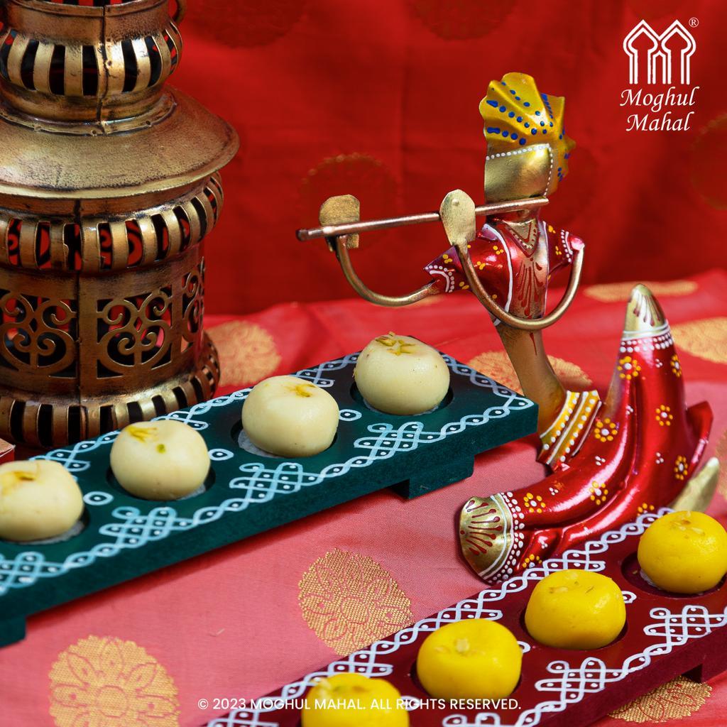 MILK/KESAR PEDA ROUND BARFI BY MOGHUL MAHAL SWEETS NORTH INDIAN SWEETS ...