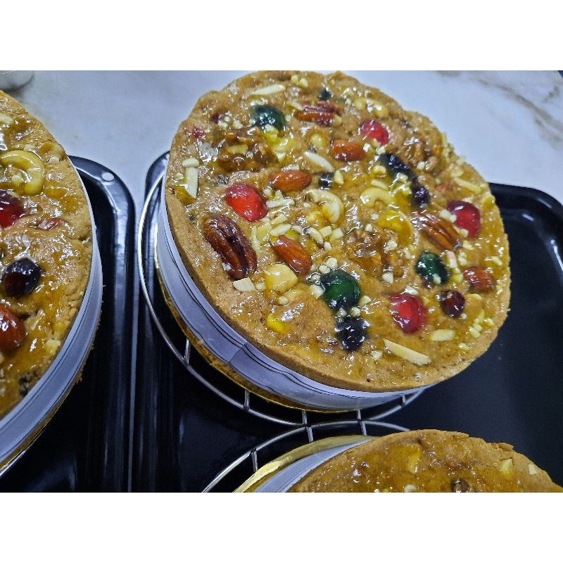 Rum Fruitcake ,Dundee Rum, Fruits and Nuts Red Velvet Cake -Non Halal ...