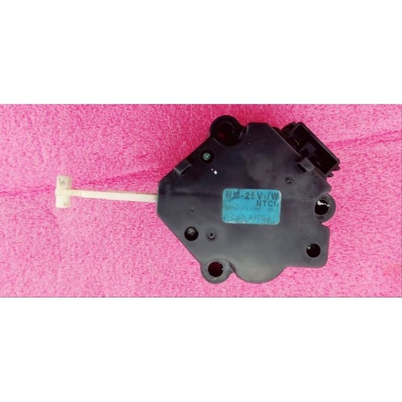 Panasonic NA-F70X5 Washing machine motor, water inlet valve, drain ...